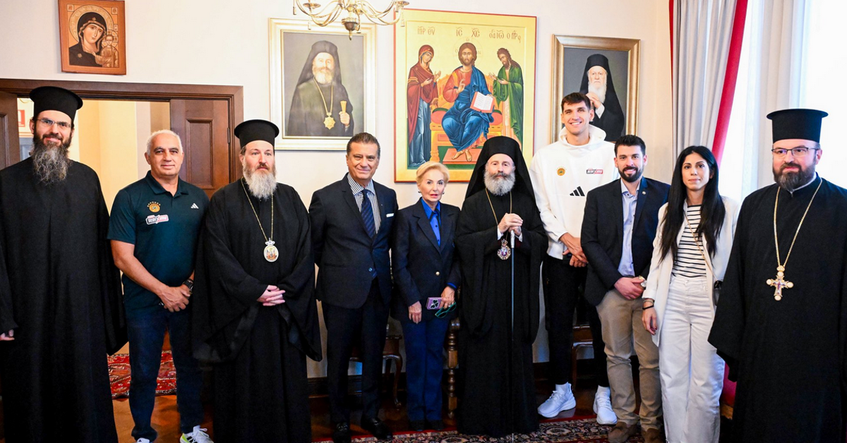 Παναθηναϊκός Aktor: Το «τριφύλλι» επισκέφθηκε την Ελληνική Ορθόδοξη ...